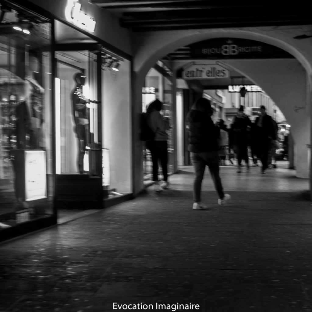 Photographie De Rue Ou Street Photography - Evocation Imaginaire Art